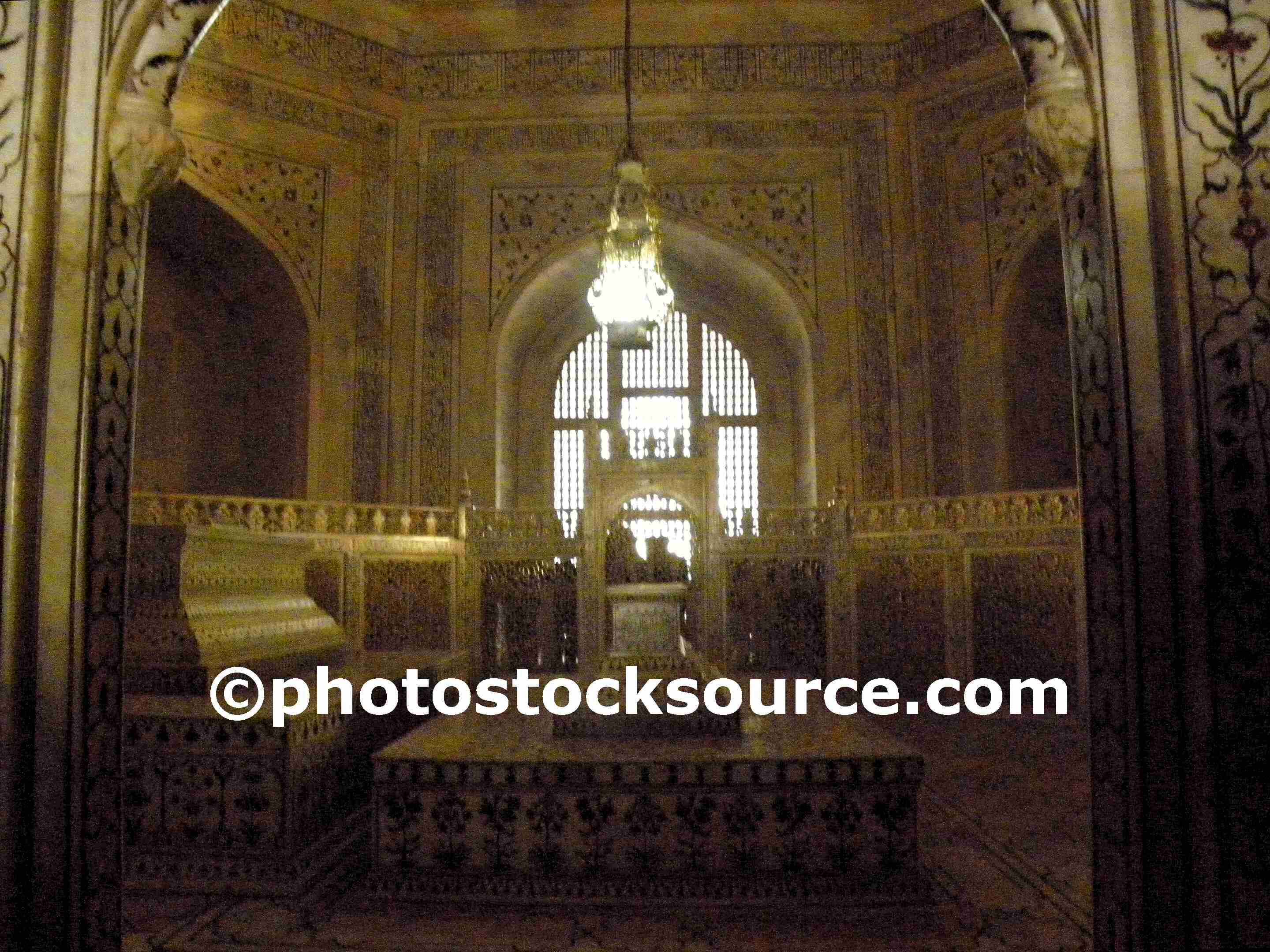 Mumtaz Mahal And Shah Jahan Tomb Pictures Of The Taj Mahal From The